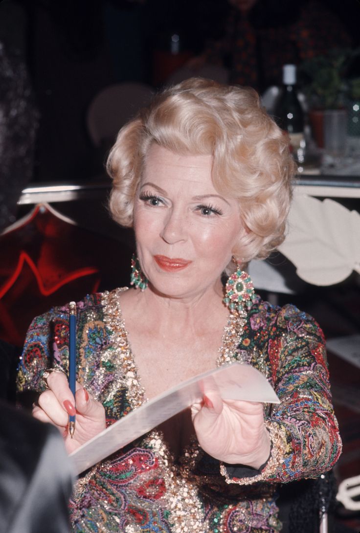 Biography Of The Month- Lana: The Lives and Loves Of Lana Turner by ...